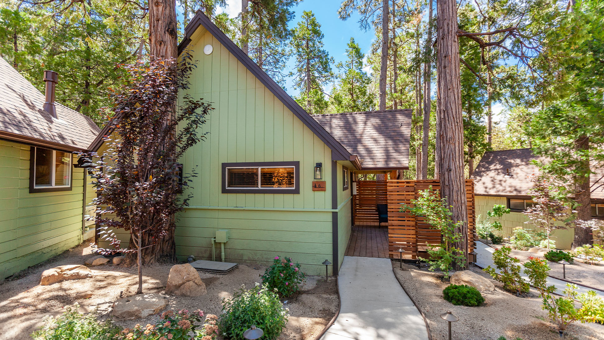 Village Cabins - Tahquitz Pines